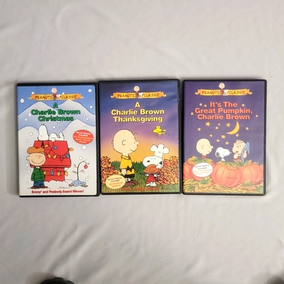 Paramount Pictures | Toys | Dvd Peanuts Classic Collection Gift Set Dvd ...